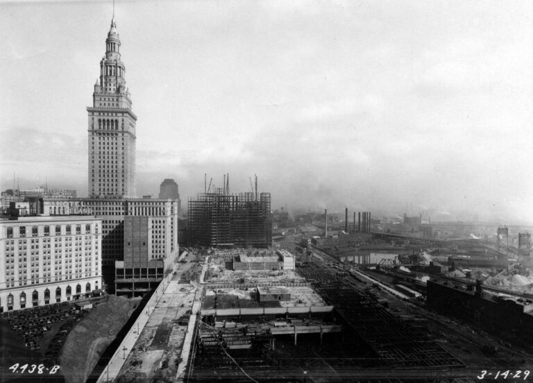 Boom, Bust, and Bootleggers: What Cleveland Was Really Like in the 1920s