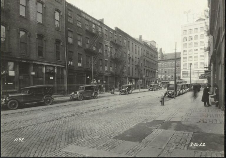 Boom, Bust, and Bootleggers: What Cleveland Was Really Like in the 1920s