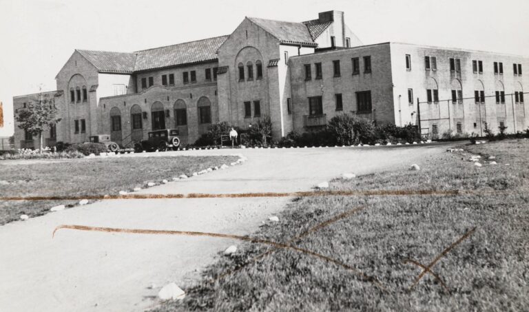 Cleveland in the 1930s: Surviving the Storm of the Great Depression