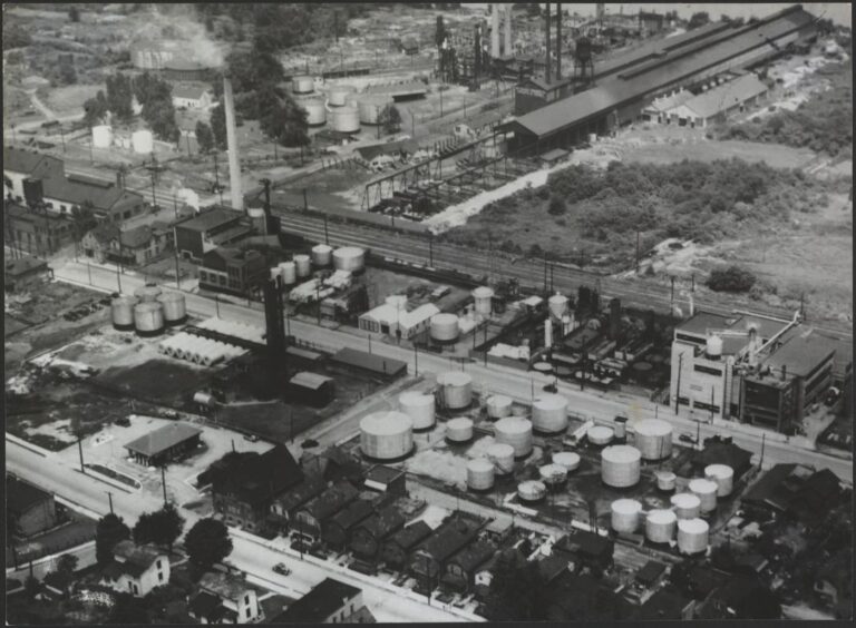 Cleveland in the 1930s: Surviving the Storm of the Great Depression