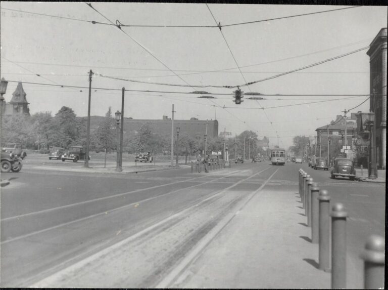 Cleveland in the 1930s: Surviving the Storm of the Great Depression