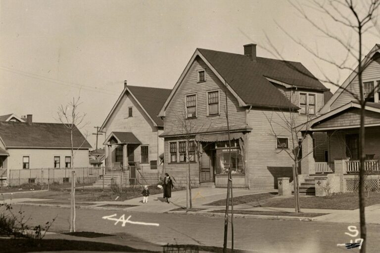 Cleveland in the 1930s: Surviving the Storm of the Great Depression
