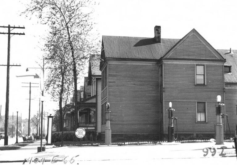 Cleveland in the 1930s: Surviving the Storm of the Great Depression