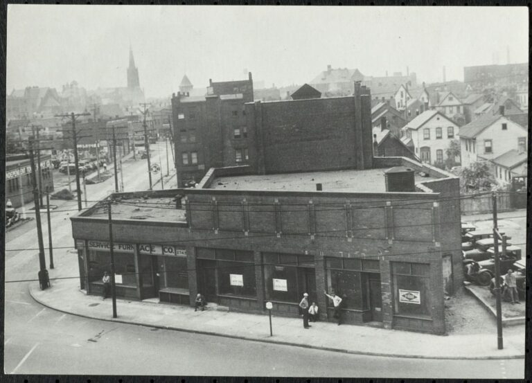 Cleveland in the 1930s: Surviving the Storm of the Great Depression