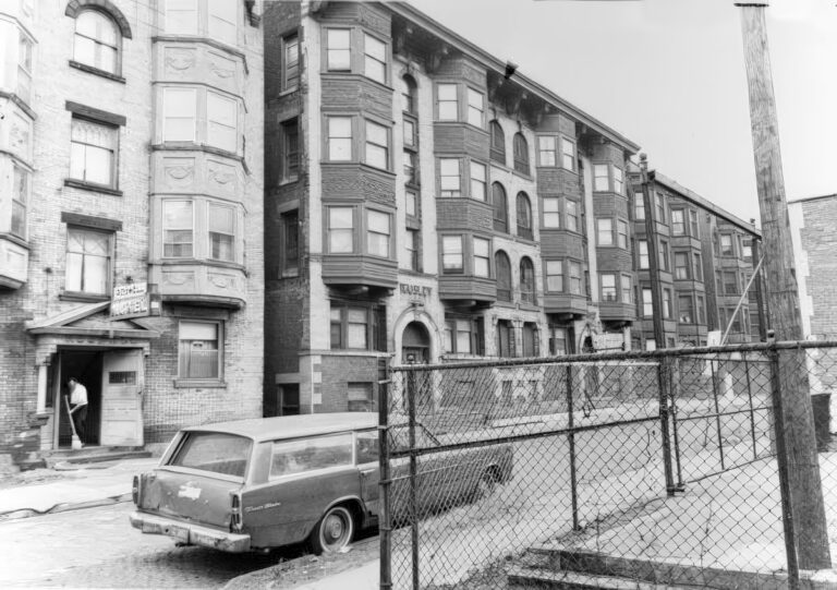 What Cleveland looked like in the 1970s through Fascinating Vintage Photos
