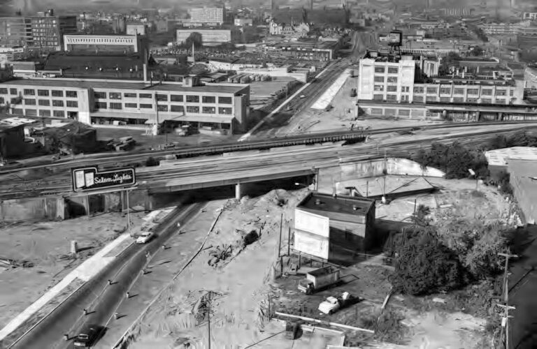 What Cleveland looked like in the 1970s through Fascinating Vintage Photos