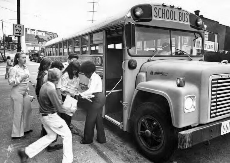 What Cleveland looked like in the 1970s through Fascinating Vintage Photos
