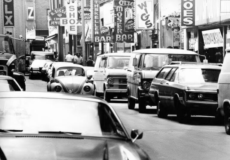 What Cleveland looked like in the 1970s through Fascinating Vintage Photos
