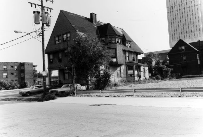 What Cleveland looked like in the 1970s through Fascinating Vintage Photos