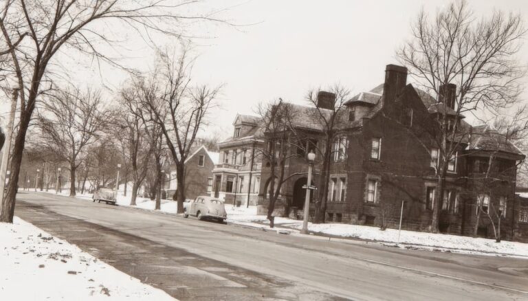St. Louis in the 1940s: The City's Pivotal Role in World War II and Its ...