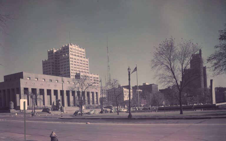 St. Louis in the 1940s: The City's Pivotal Role in World War II and Its ...