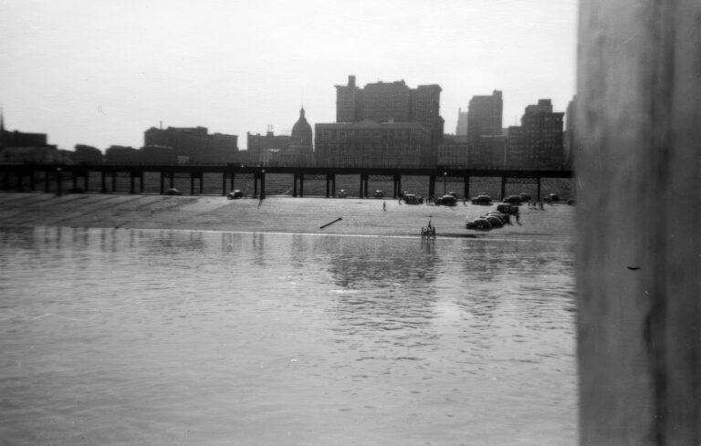 St. Louis in the 1940s: The City's Pivotal Role in World War II and Its ...