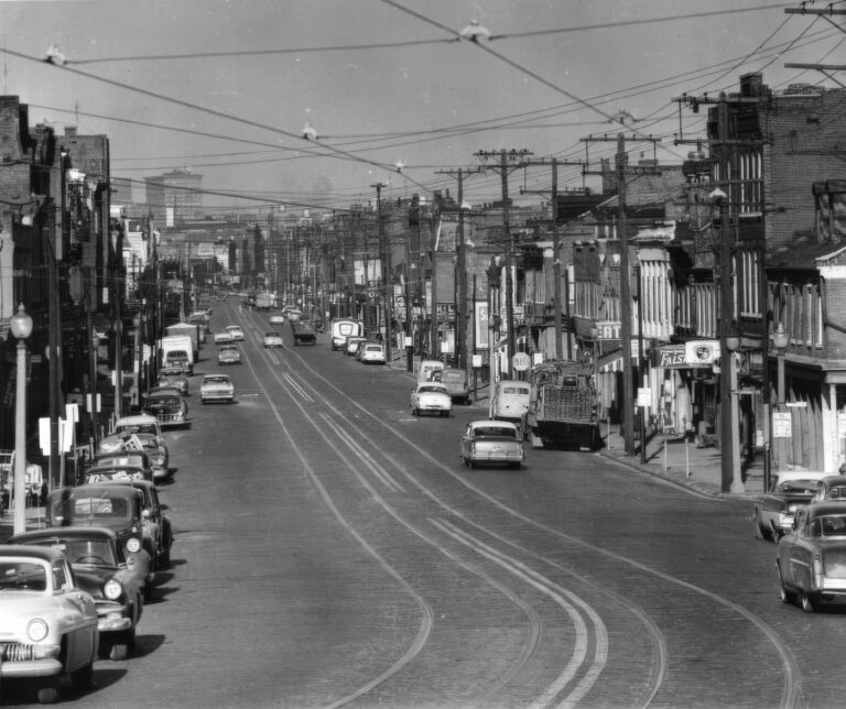 St. Louis in the 1950s: Navigating Post-War Prosperity, Suburban Dreams ...
