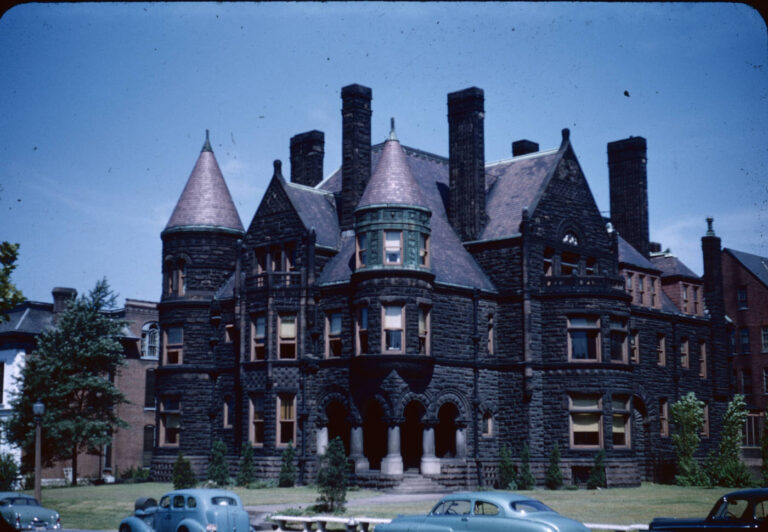 St. Louis in the 1950s: Navigating Post-War Prosperity, Suburban Dreams ...