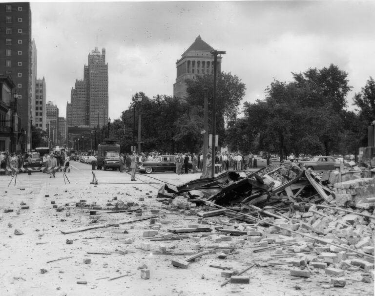 St. Louis in the 1950s: Navigating Post-War Prosperity, Suburban Dreams ...