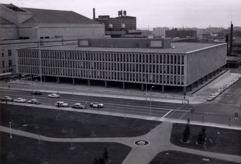 What St. Louis looked like in the 1960s, shown through these ...