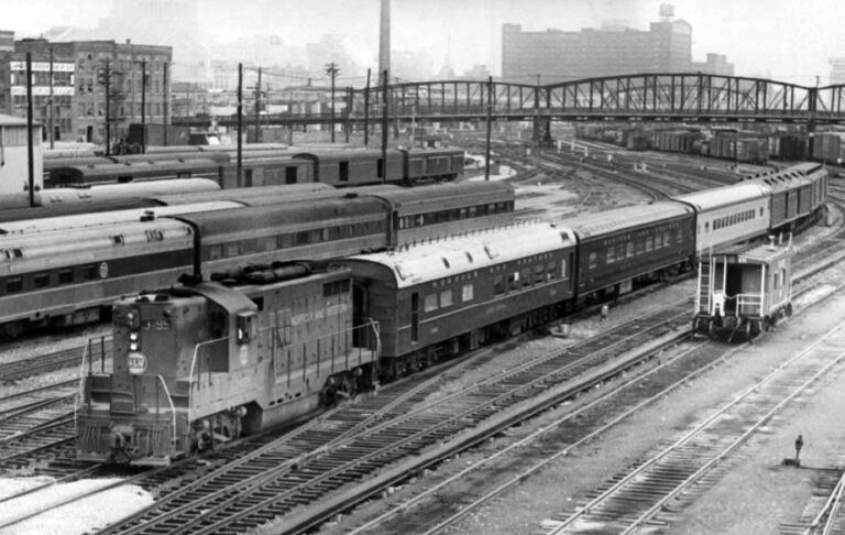 What St. Louis looked like in the 1960s, shown through these ...