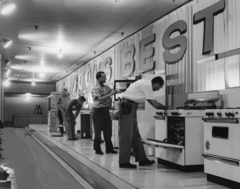 What St. Louis looked like in the 1960s, shown through these ...