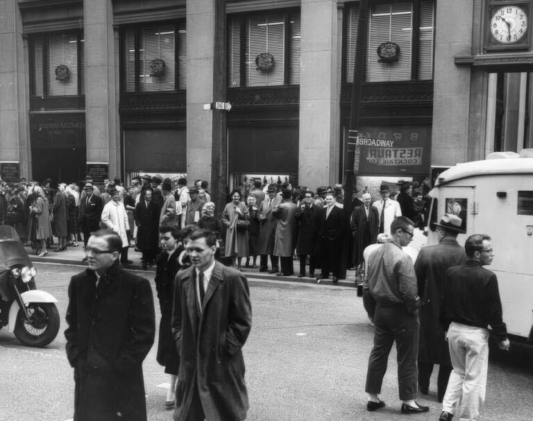 What St. Louis looked like in the 1960s, shown through these ...